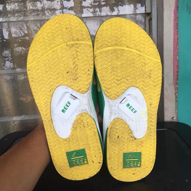 Reef brasil, Men's Fashion, Footwear, Flipflops and Slides on Carousell