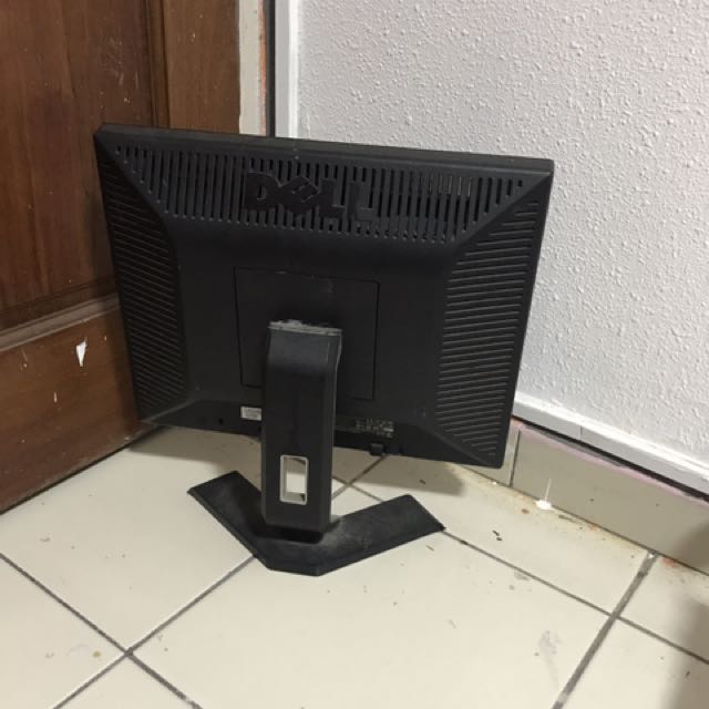 Spoiled monitor, Computers & Tech, Parts & Accessories, Monitor Screens ...