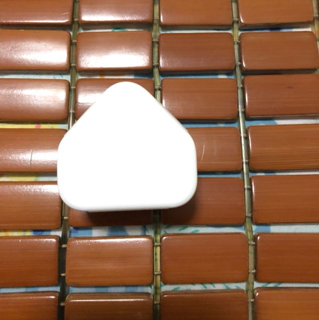 Apple Wall Plug(3 pin), Mobile Phones & Gadgets, Mobile & Gadget ...