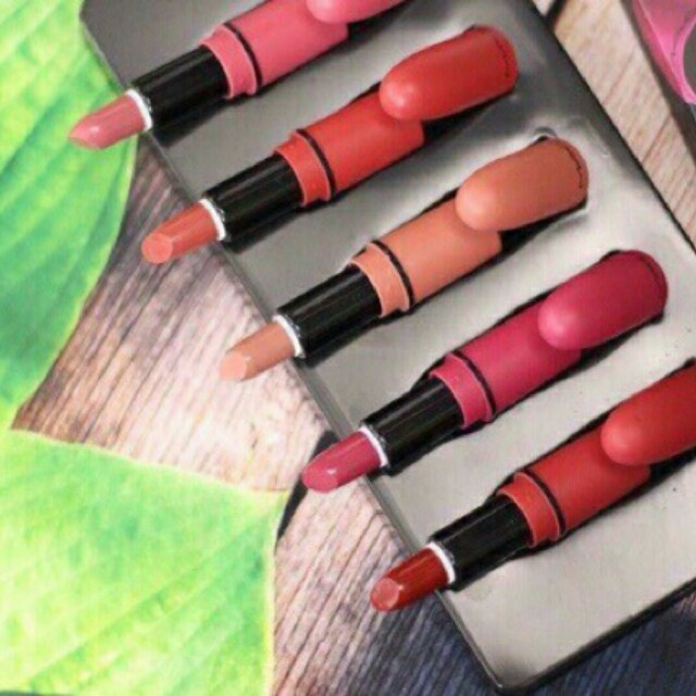 Mac Mini lipstick set, Beauty & Personal Care, Face, Makeup on Carousell