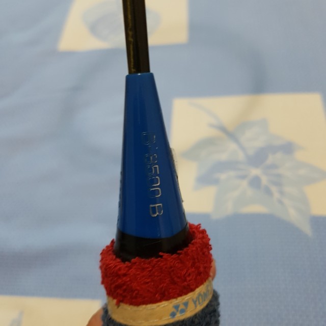 Yonex old school racket carbonex8500, Sports Equipment, Sports & Games ...