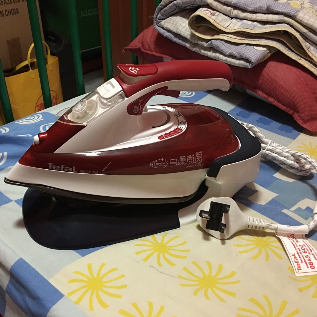 Cordless Iron, TV & Home Appliances, Irons & Steamers on Carousell