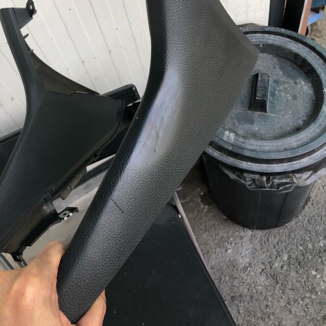 VW Golf MK6 Interior Center Console Cover, Car Accessories on Carousell