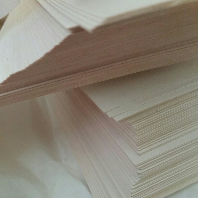 Different sizes of hard cardboard suitable for flash cards, Hobbies ...