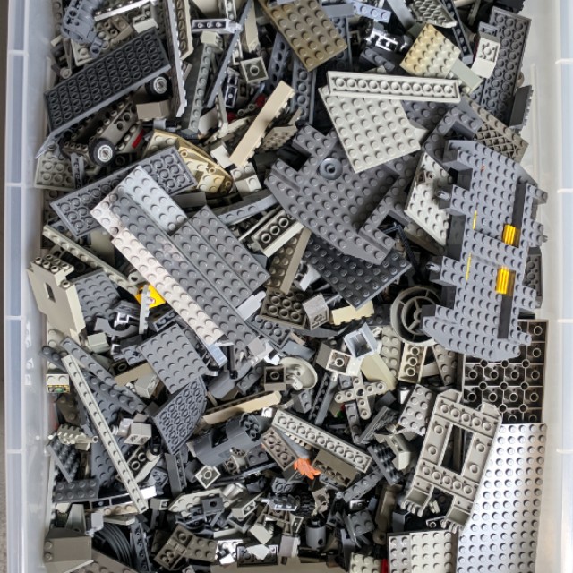 Full box of Lego Gray bricks for modular star wars sets building ...