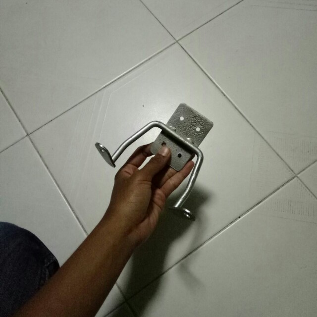 Iu unit mount, Motorcycles, Motorcycle Accessories on Carousell