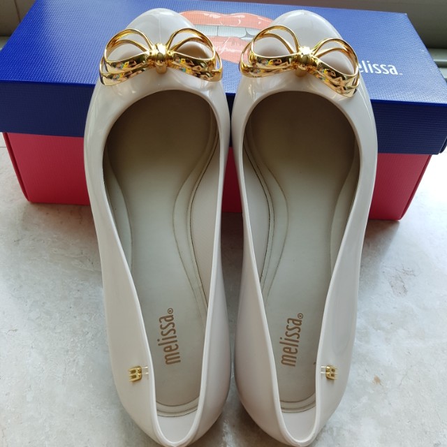Melissa Shoes almost new, Women's Fashion, Footwear, Flats on Carousell