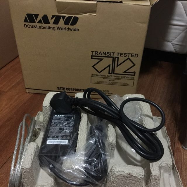 SATO Barcode Printer and Handheld Scanner (USB) with stand, Hobbies ...