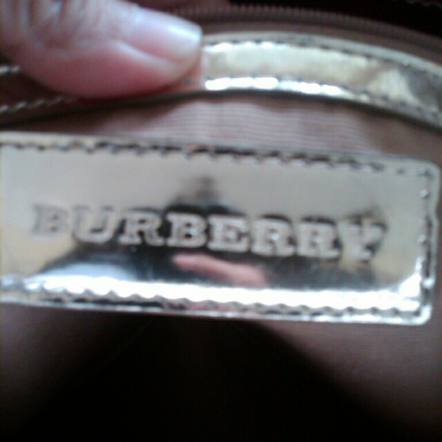 Tas Second Original Burberry, Barang Mewah, Tas & Dompet di Carousell