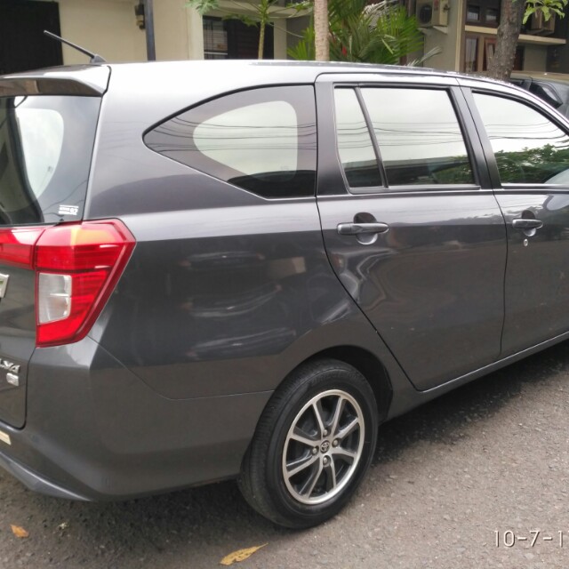 Toyota Calya Grey Metallic | Zen Autocar