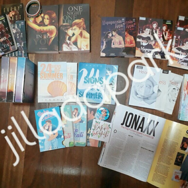 JONAXX BOOKS (GLS BUNDLE AND 24 SOS ORANGE), Hobbies & Toys, Books ...