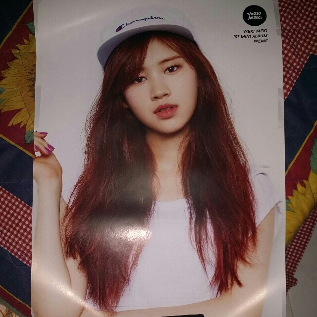 Kpop Poster Hobbies And Toys Memorabilia And Collectibles K Wave On Carousell