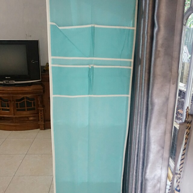 Lemari rakit, Perabotan Rumah di Carousell