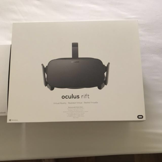 Oculus Rift VR Set with Xbox Controller and Hand Controllers, Computers ...