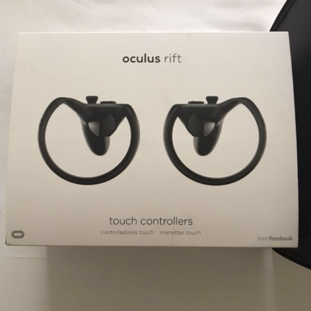 Oculus Rift VR Set with Xbox Controller and Hand Controllers, Computers ...