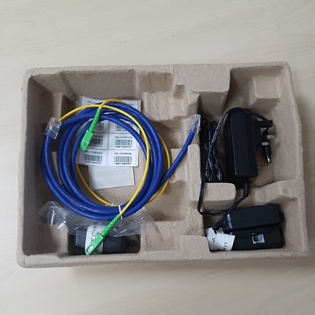 Aztech ADSL2/2+ 4-Port Ethernet Integrated Wireless-G Modem Router ...