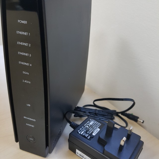 Aztech Wireless Business Router DSL8800GR(S), Computers & Tech, Parts ...