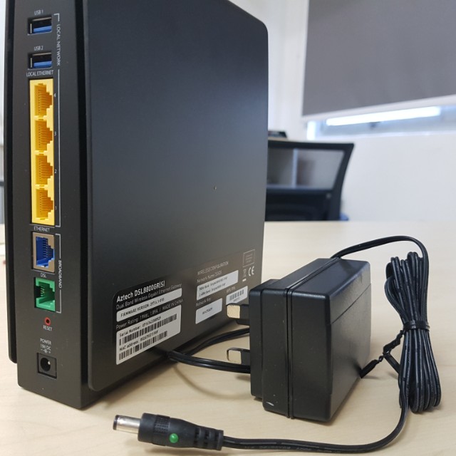 Aztech Wireless Business Router DSL8800GR(S), Computers & Tech, Parts ...