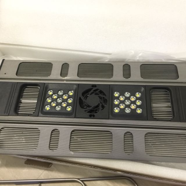 Maxspect Razor R420r 8000k LED lighting, Furniture & Home Living, Home ...