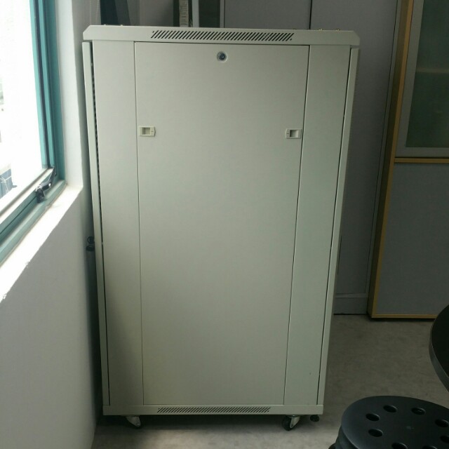 27U server rack - Toten, Computers & Tech, Parts & Accessories ...