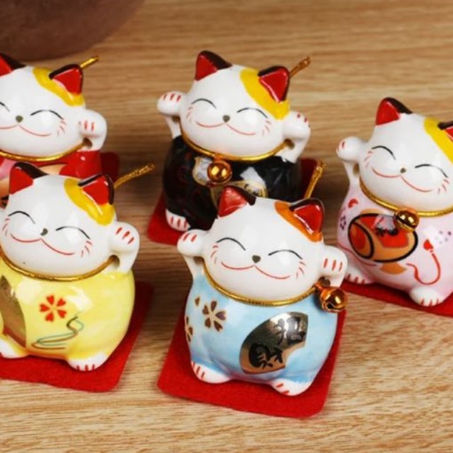 5 Fortune Cats, Car Accessories, Accessories on Carousell