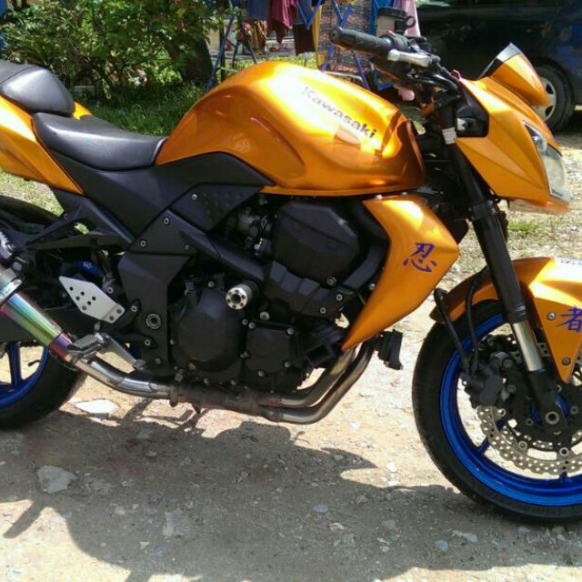 Kawasaki z750 2010 sambung bayar, Motorbikes on Carousell