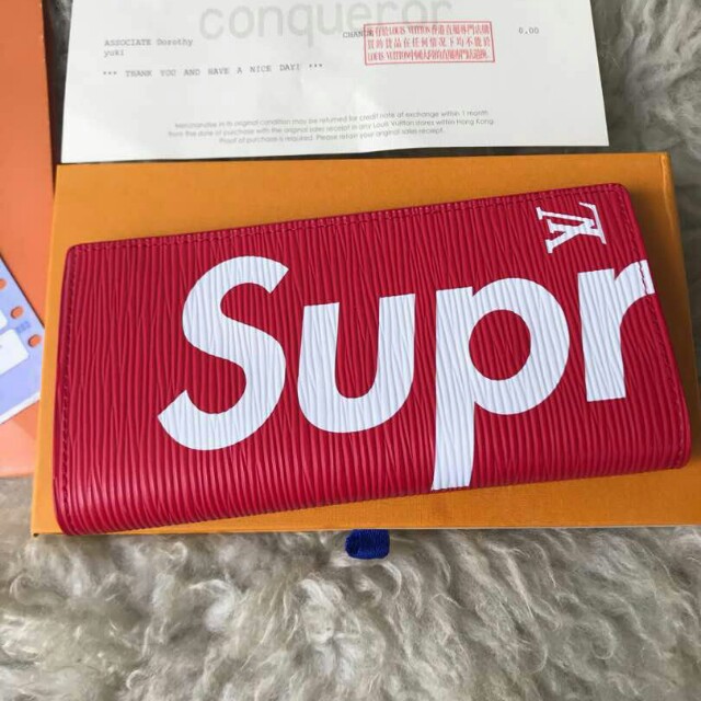 LOUIS VUITTON X SUPREME LONG WALLET, Men's Fashion, Watches ...