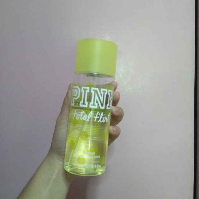 Victorias Secret Pink Total Flirt Body Mist Beauty And Personal Care