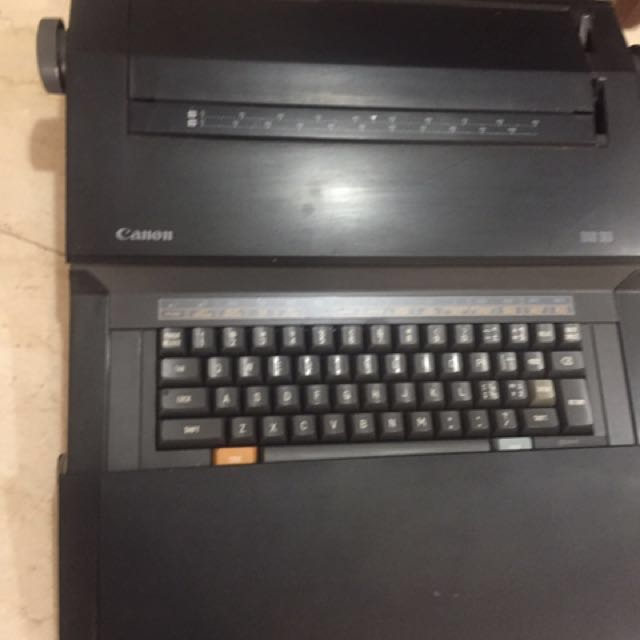Vintage Canon ES10 typewriter, Hobbies & Toys, Memorabilia ...
