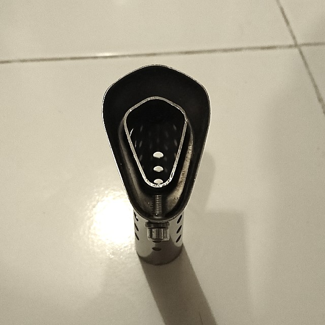 Akrapovic 'fake'/race/modified silencer, Motorcycles, Motorcycle ...