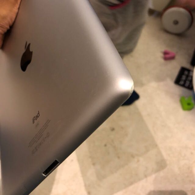 Ipad 2 - 32GB - Model A1395 (Wi-Fi), Mobile Phones & Gadgets, Tablets ...