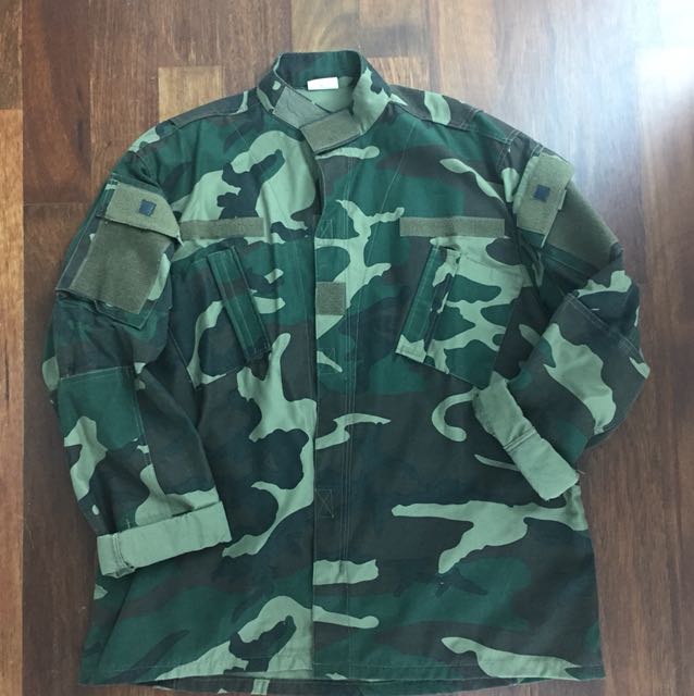 Vintage Oversize Army Camo Jacket, Men's Fashion, Coats, Jackets and ...