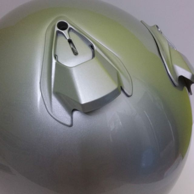 shoei jf2 silver, Motorbikes on Carousell