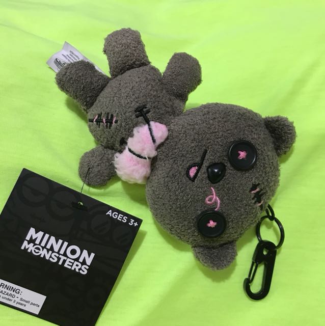 Universal Studios SINGAPORE - Minion Monsters Plushie Keychain ...