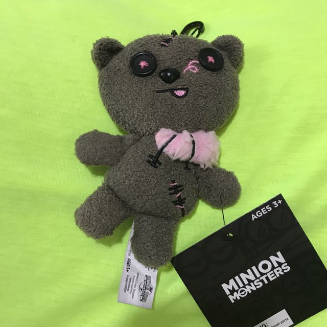 Universal Studios SINGAPORE - Minion Monsters Plushie Keychain ...
