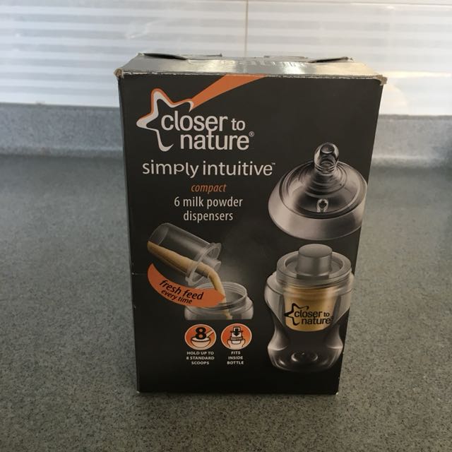 Tommee Tippee formula Milk dispenser, Babies & Kids, Nursing & Feeding ...