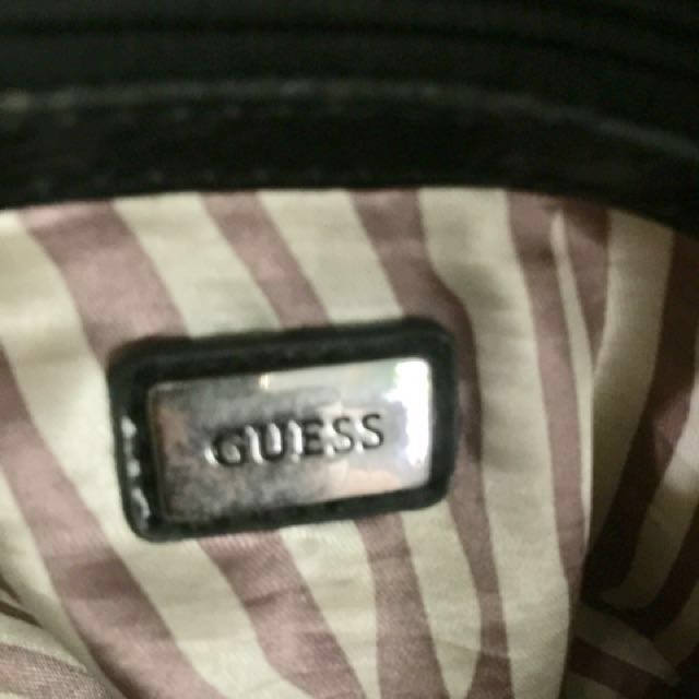 GUESS HAND BAG ( authentic ) on Carousell