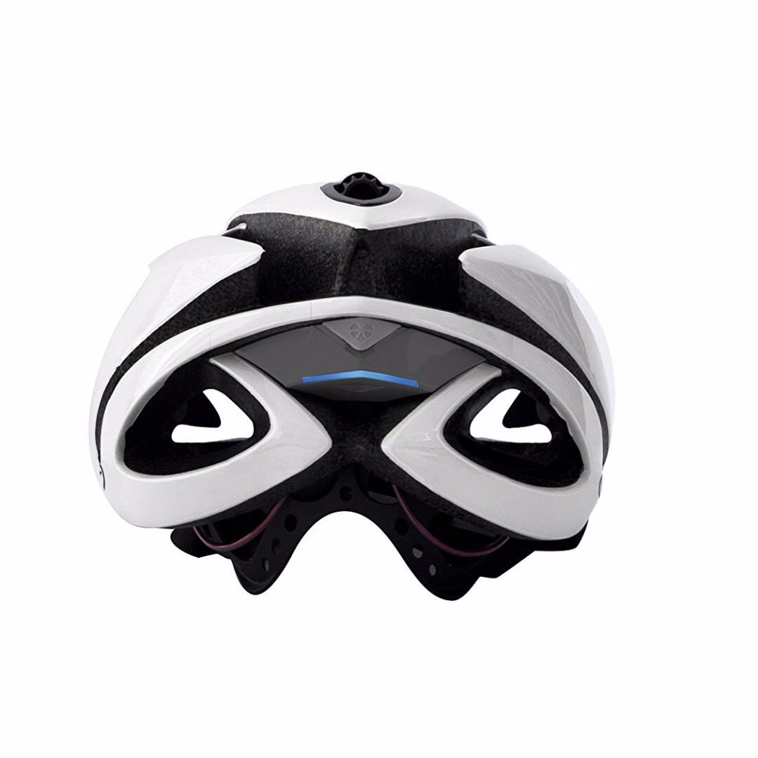 LifeBEAM Smart Helmet with Integrated Heart Rate Monitor - Dual ...