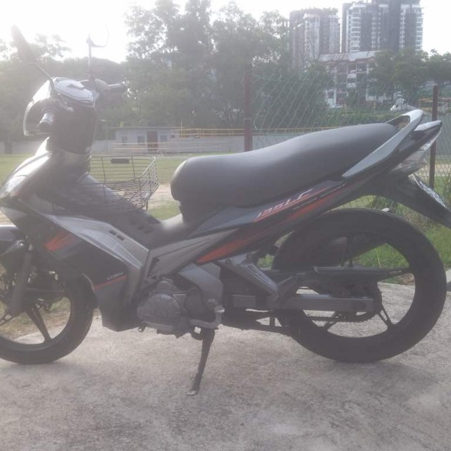 Yamaha LC 135 V2 Tahun 2009, Motorbikes on Carousell