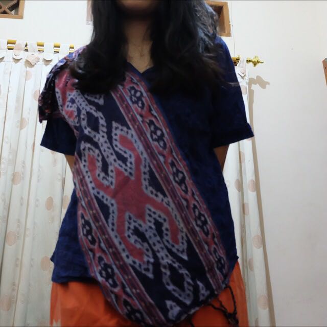 Batik tenun top navy, Fesyen Wanita, Pakaian Wanita di Carousell