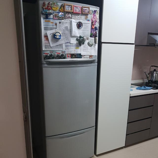Mitsubishi 3-door Fridge MR V45S-SL-P, TV & Home Appliances, Kitchen ...