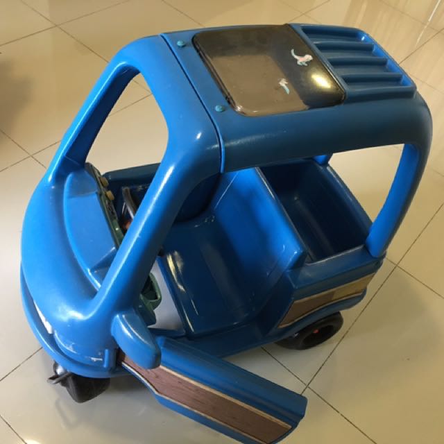 Push car, Babies & Kids, Infant Playtime on Carousell