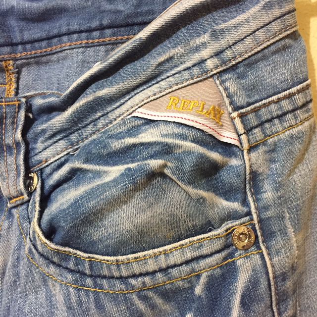 Replay jeans original, Men's Fashion, Bottoms, Jeans on Carousell