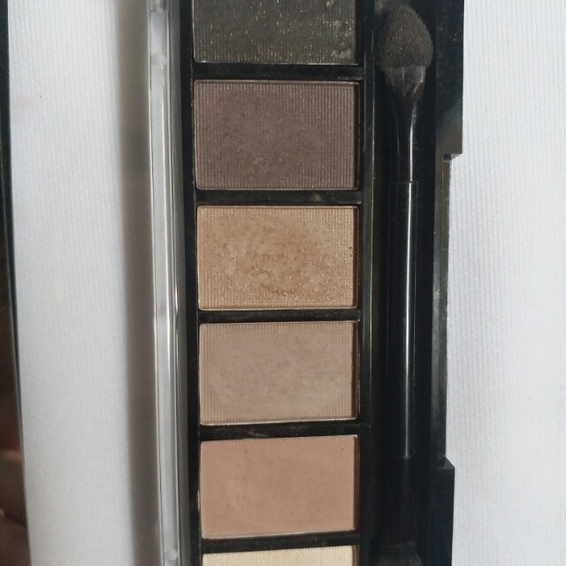 Eb Palette, Beauty & Personal Care, Face, Makeup on Carousell