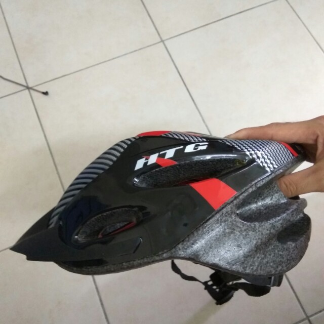 helment, Sports Equipment, Bicycles & Parts, Bicycles on Carousell
