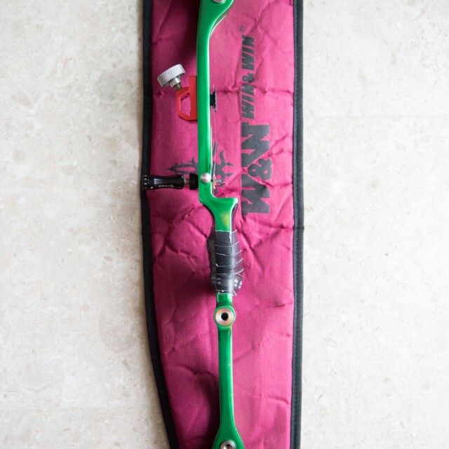 Win&Win Winact-VT Riser Green, Sports Equipment, Sports & Games ...