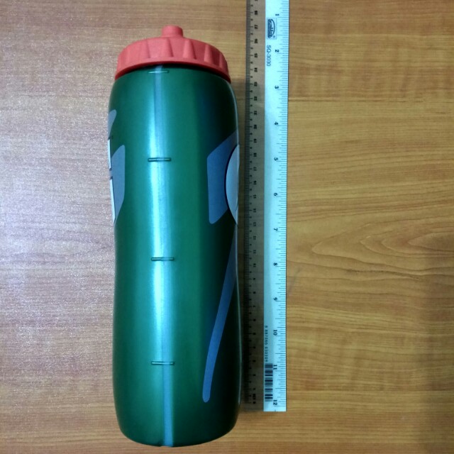 Gatorade Bottle, Furniture & Home Living, Kitchenware & Tableware ...