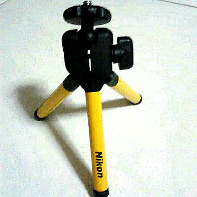 Nikon Mini Camera Tripod Stand, Photography, Photography Accessories ...