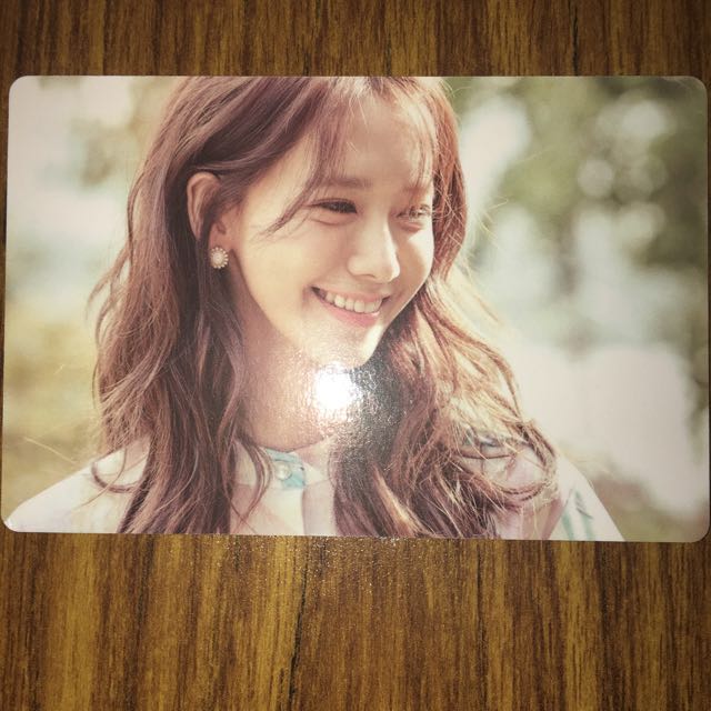 [OFFICIAL] YoonA Season Greeting Calendar Card, Hobbies & Toys ...