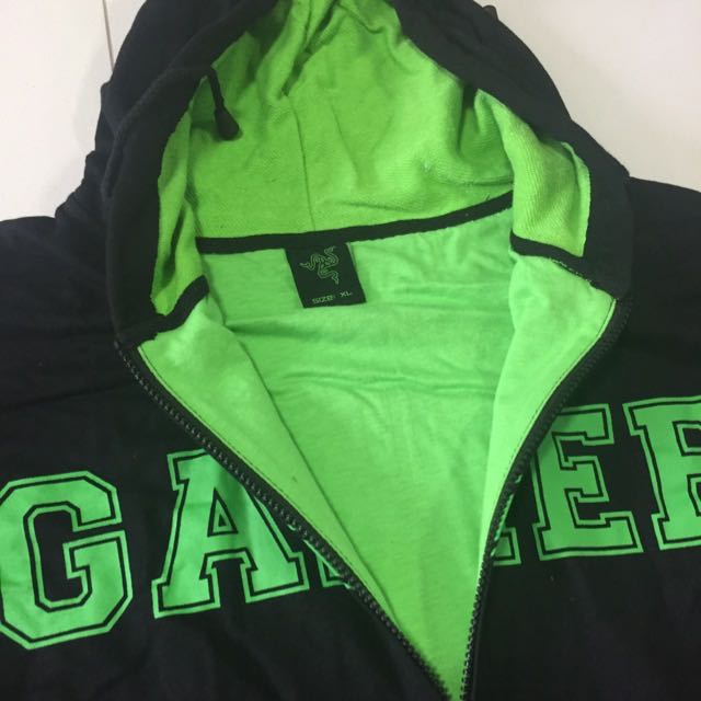 Razer Skooled Hood (Hoodie For Gamers), Men's Fashion, Tops & Sets ...
